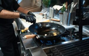 Cómo freír, 6 reglas para hacer lo correcto y tener una buena fritura